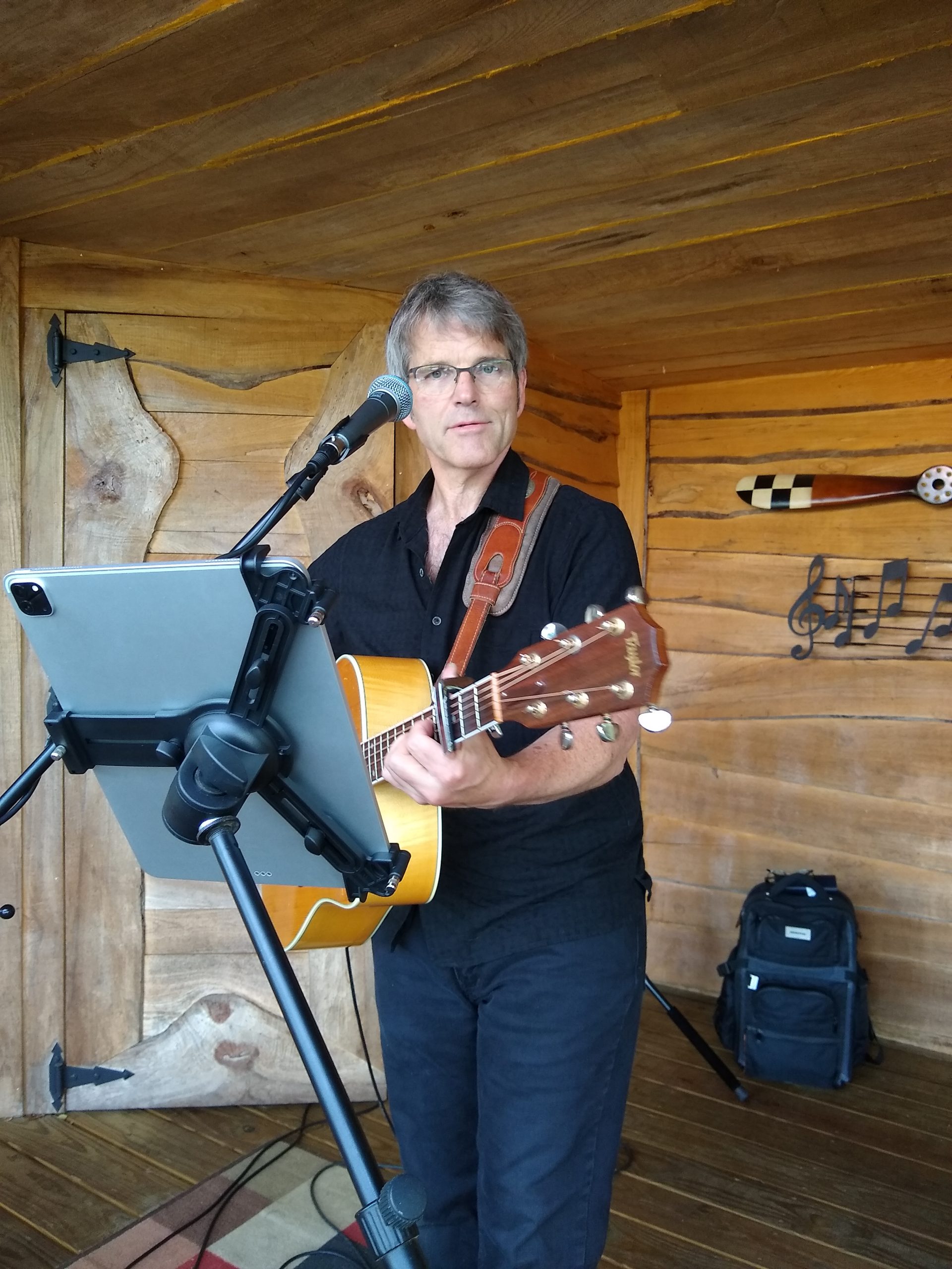 Home - Flying Otter Vineyard & Winery